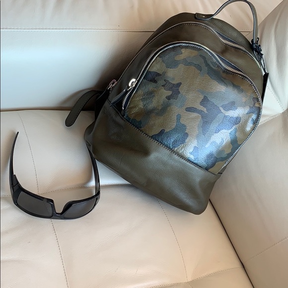 margot | Bags | Salecamo Leather Backpack | Poshmark